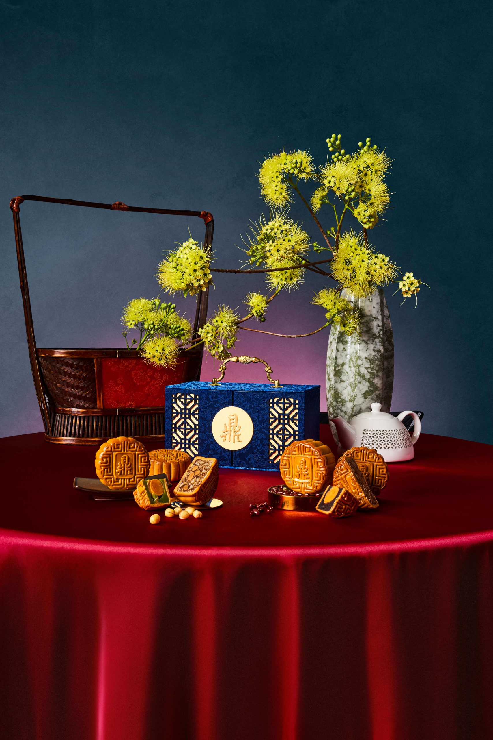 About - Mooncake Singapore | Award-Winning Mooncakes by Ding Bakery